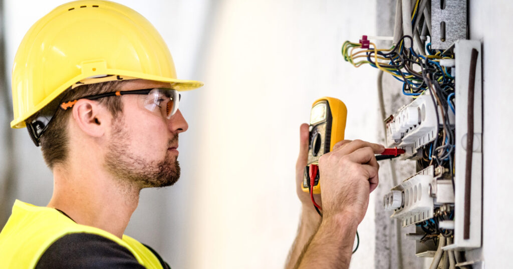 Common electrical hazards: How to identify and prevent them – BLR