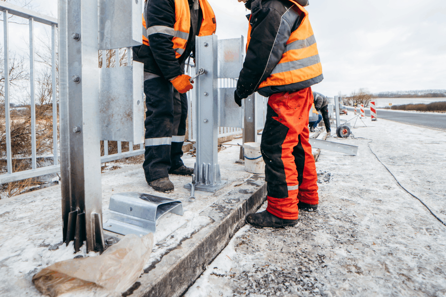 Cold weather safety toolkit for safer winter operations – BLR